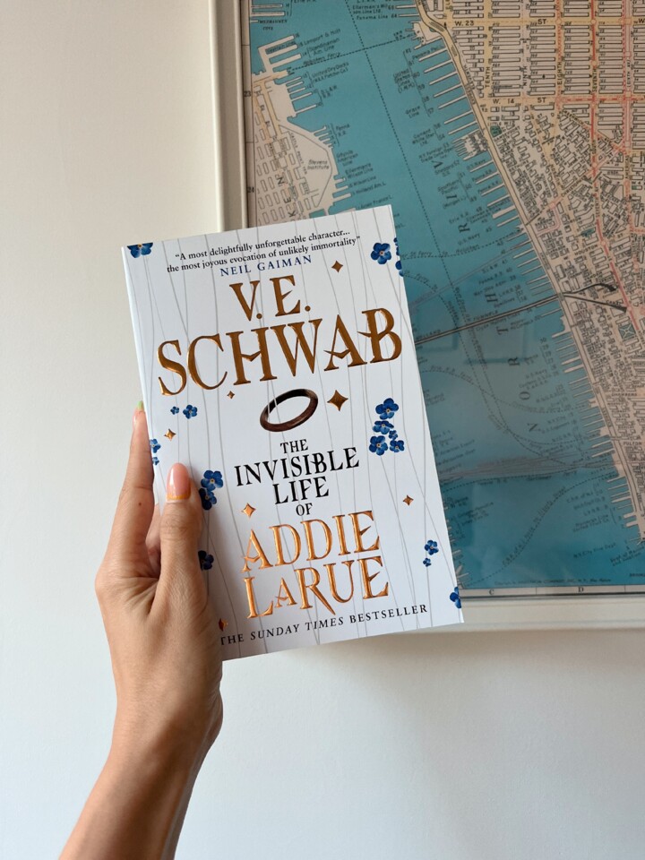 The Invisible Life of Addie LaRue, V. E. Schwab - Rita da Nova